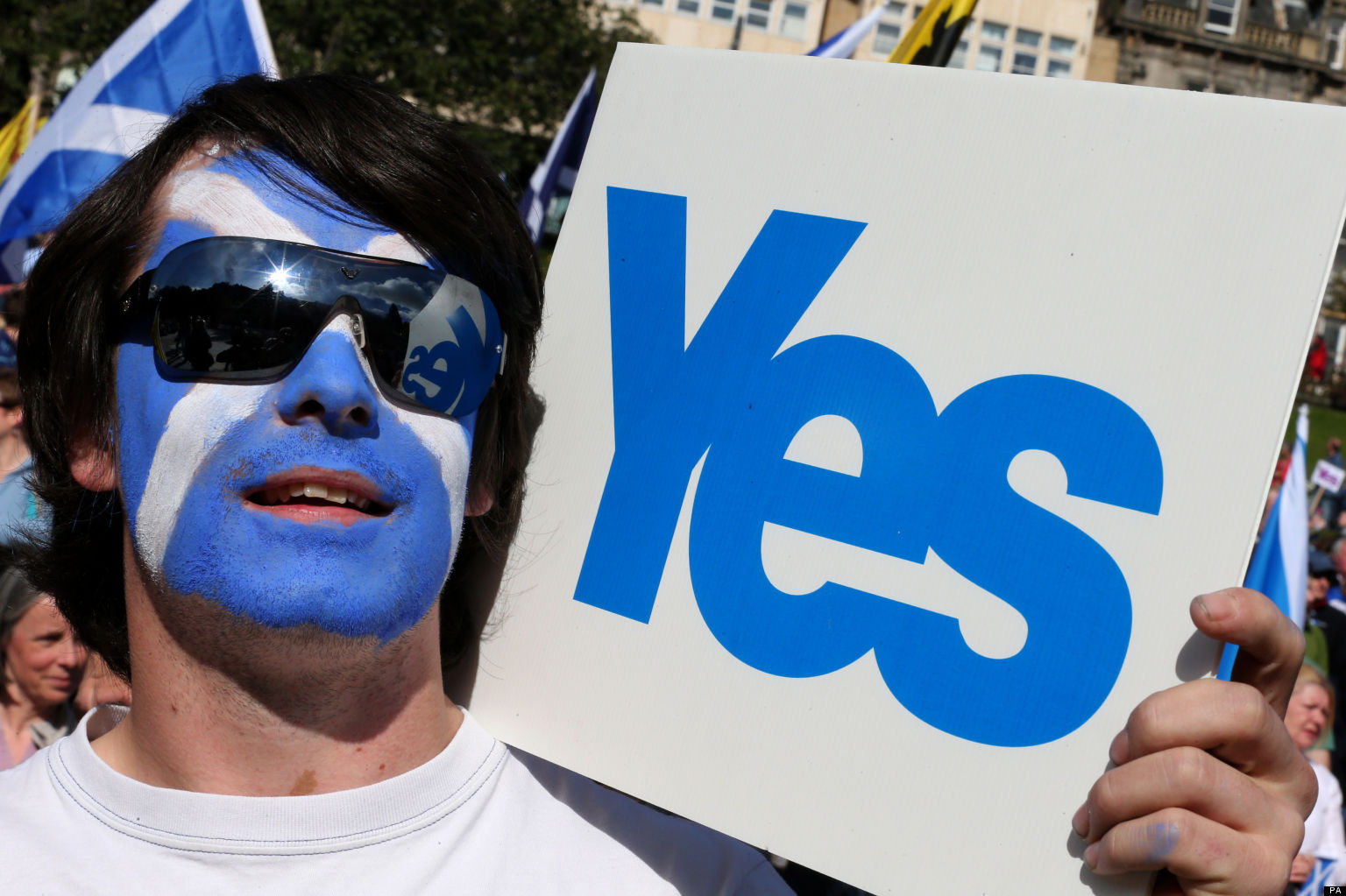 ON THE FRONTLINE: BUILDING A GROUNDSWELL FOR YES | Discover Society