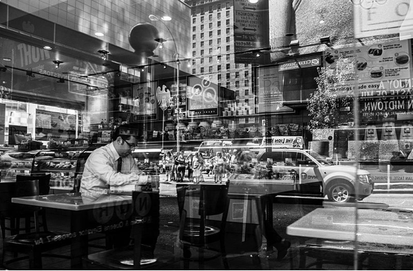 Why do we eat alone? | Discover Society